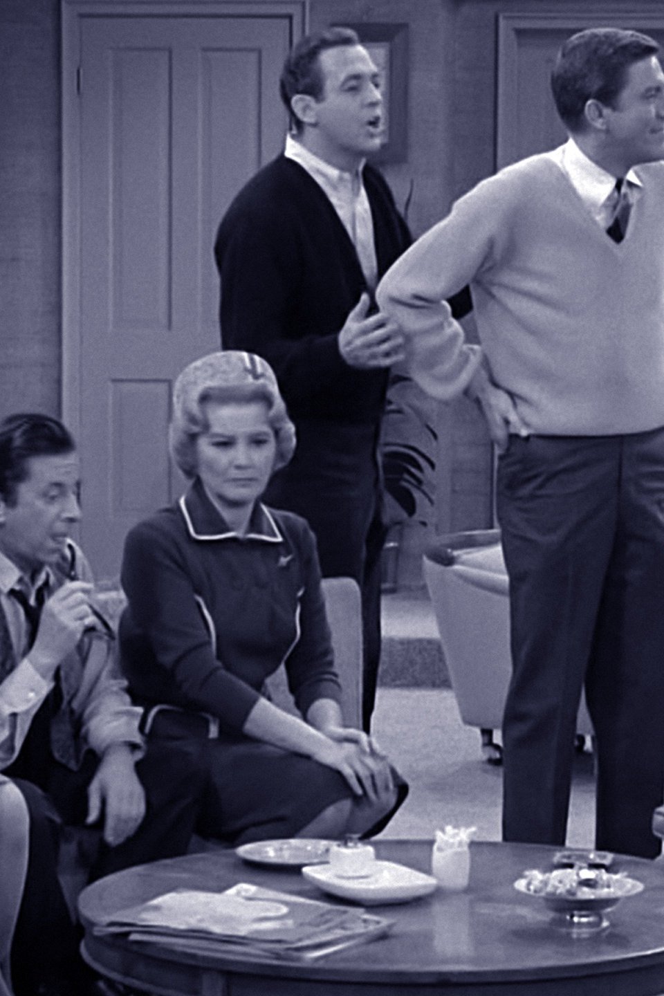 A Nice Friendly Game of Cards Pictures - Rotten Tomatoes