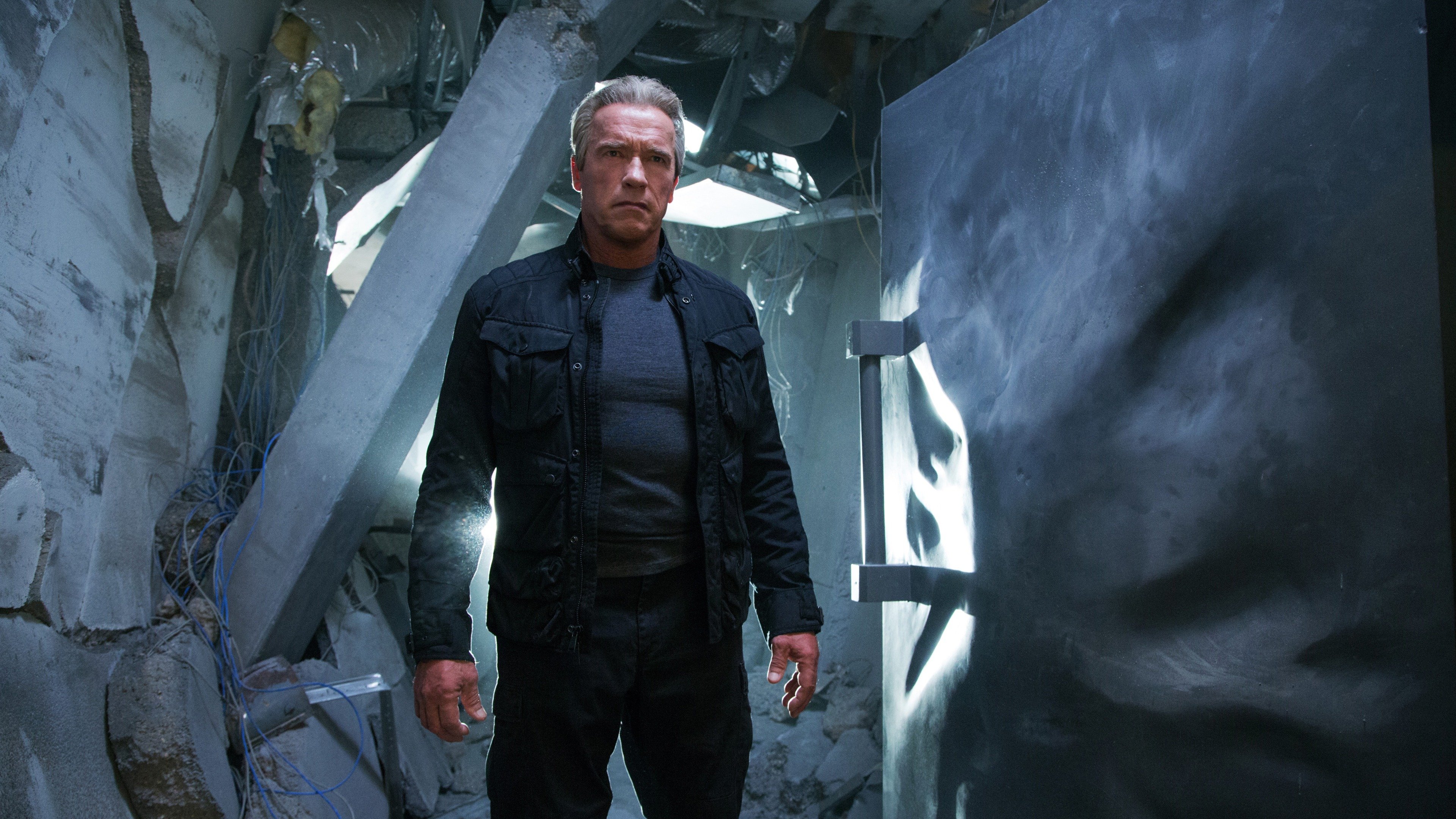 Terminator Genisys: Official Clip - Come With Me - Trailers & Videos ...