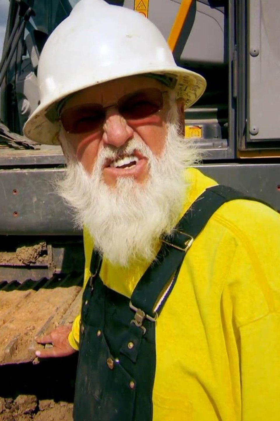 Colossal Clean Up Pictures - Rotten Tomatoes