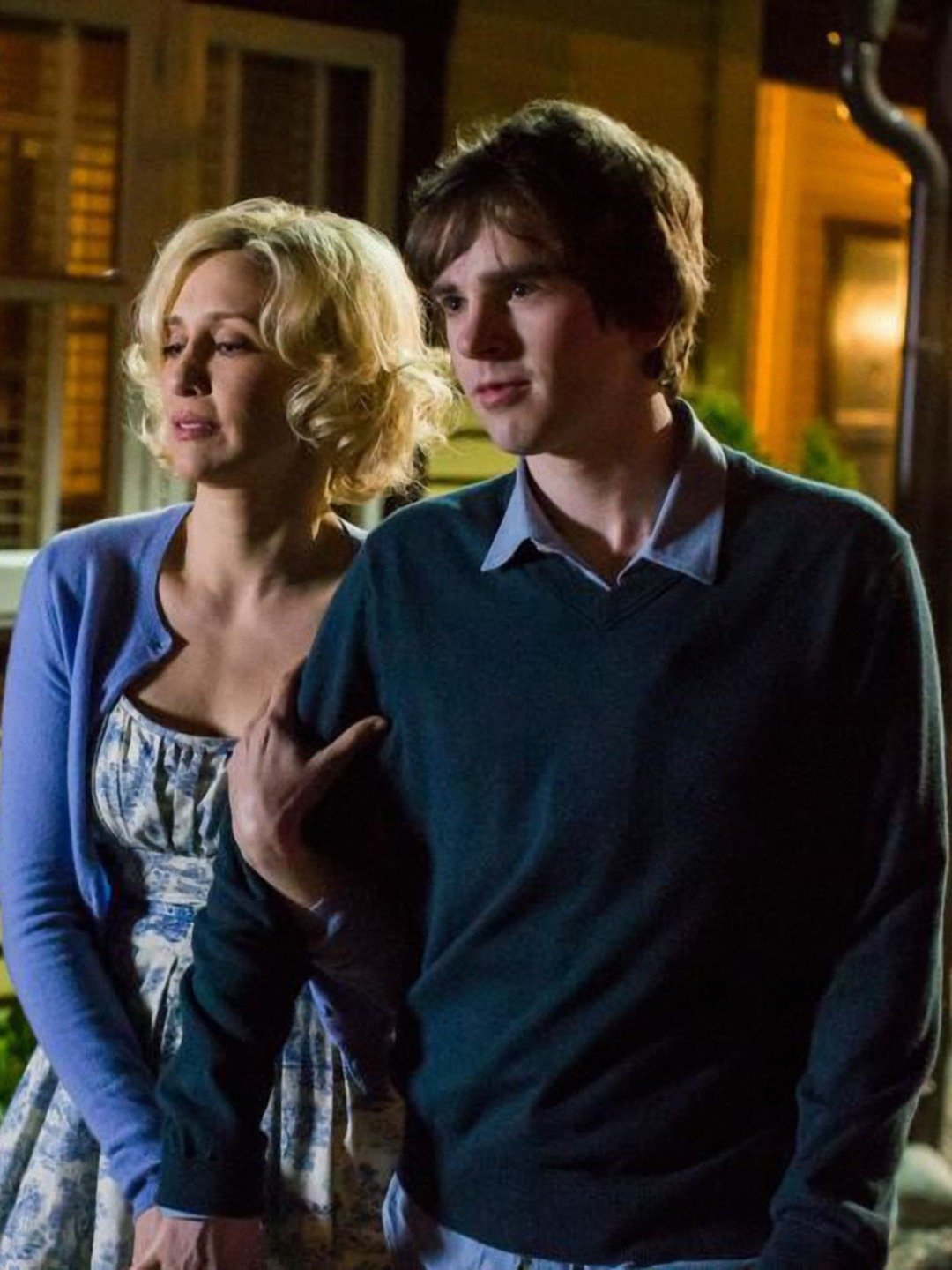 Bates Motel Dylan And Norma