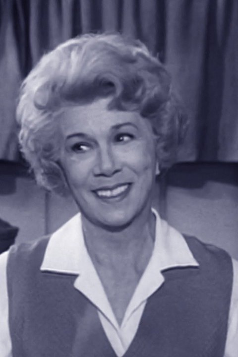 Hooterville vs. Hollywood Pictures - Rotten Tomatoes
