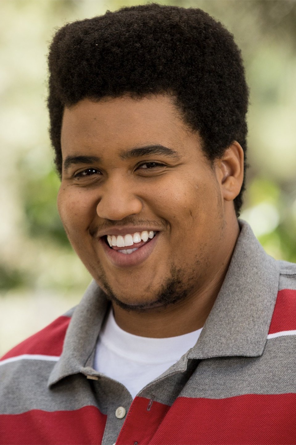 Full Bush Pictures - Rotten Tomatoes