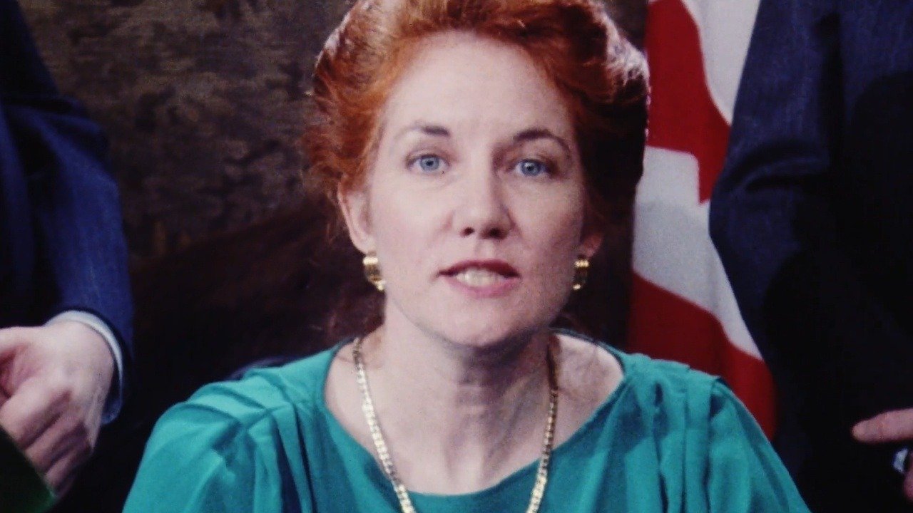 Romeo And Juliet 1996 Lady Montague