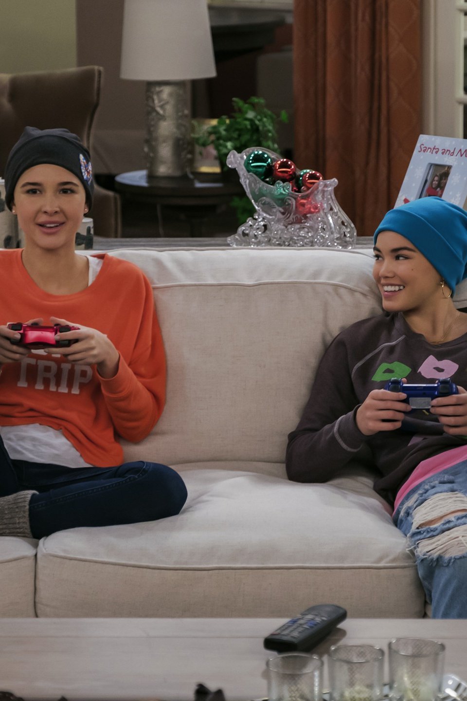 Secret Sleepover Pictures - Rotten Tomatoes