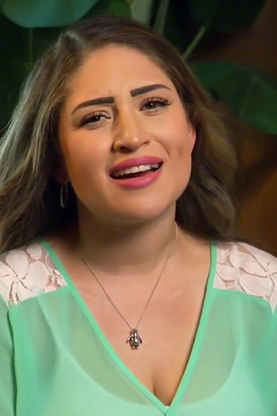 A Grand, Glam Gut Job Pictures - Rotten Tomatoes