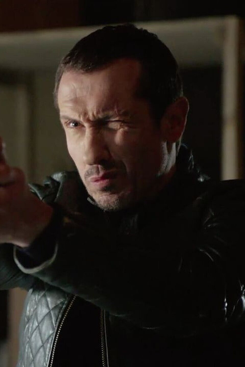 Een uitgestoken hand Pictures - Rotten Tomatoes