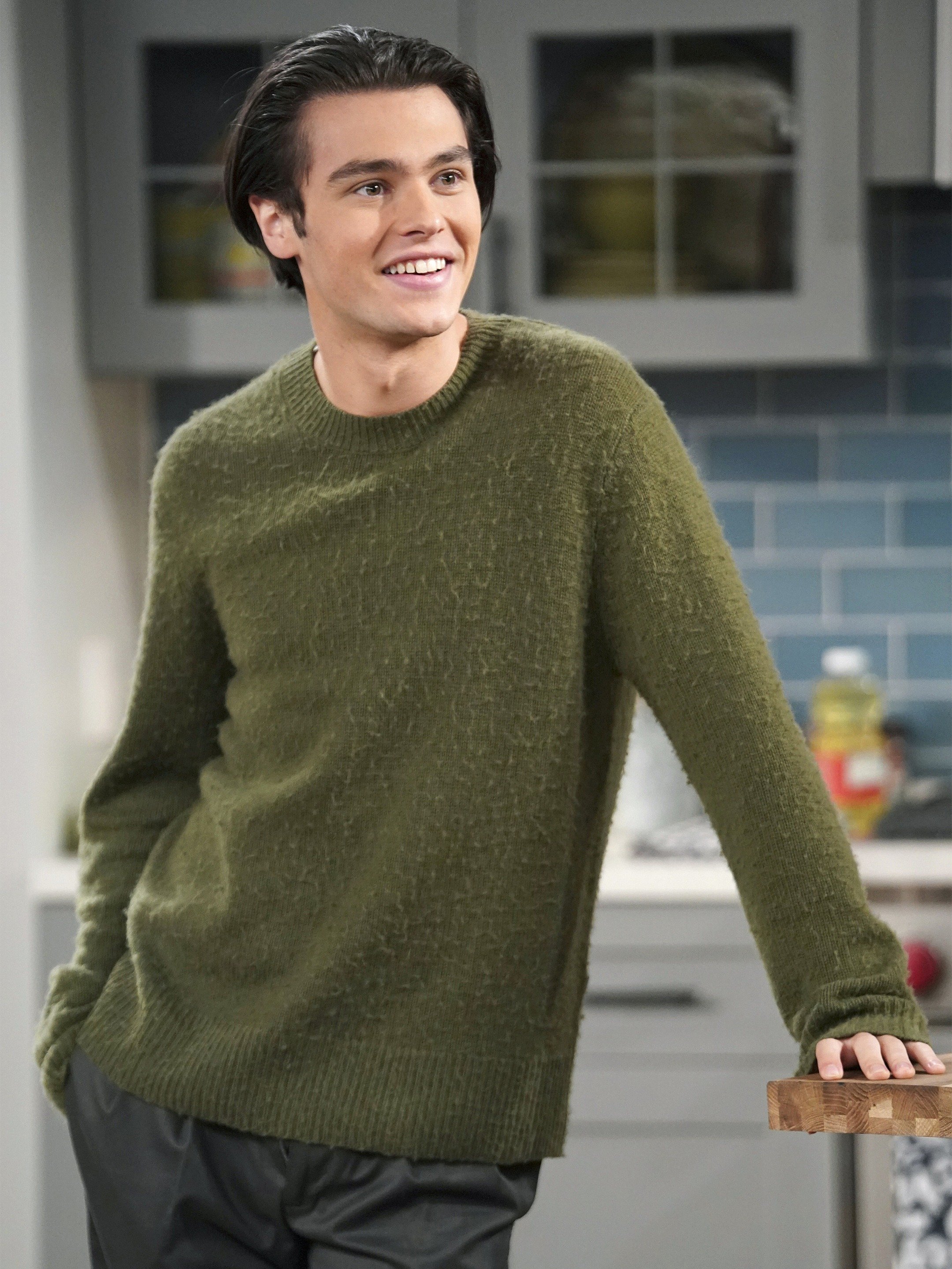 Home Insecurity Pictures - Rotten Tomatoes