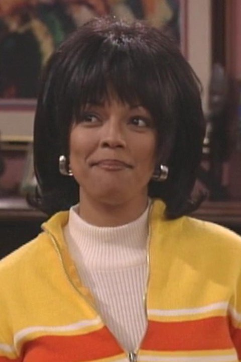 Playing House Pictures - Rotten Tomatoes