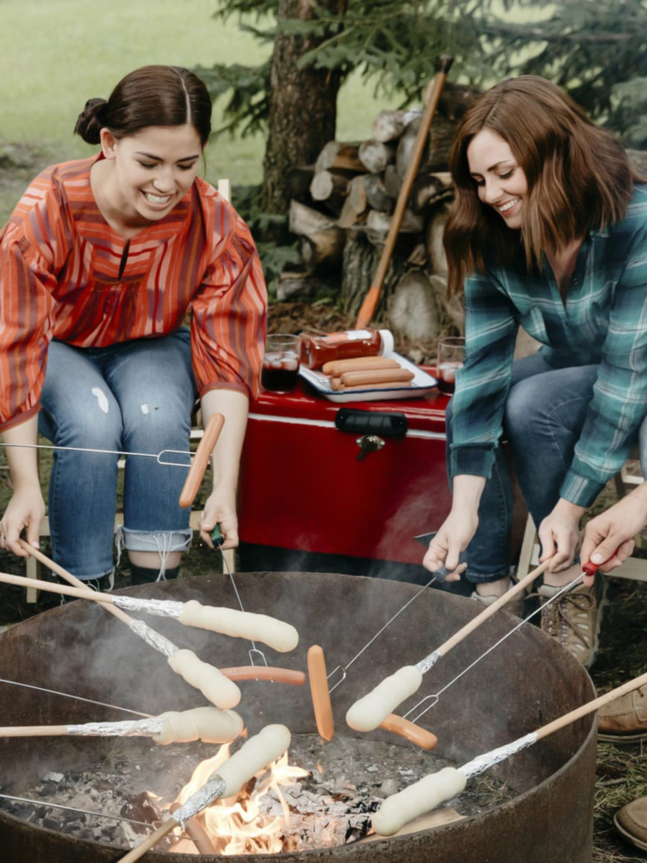 Campfire Cookout Pictures - Rotten Tomatoes