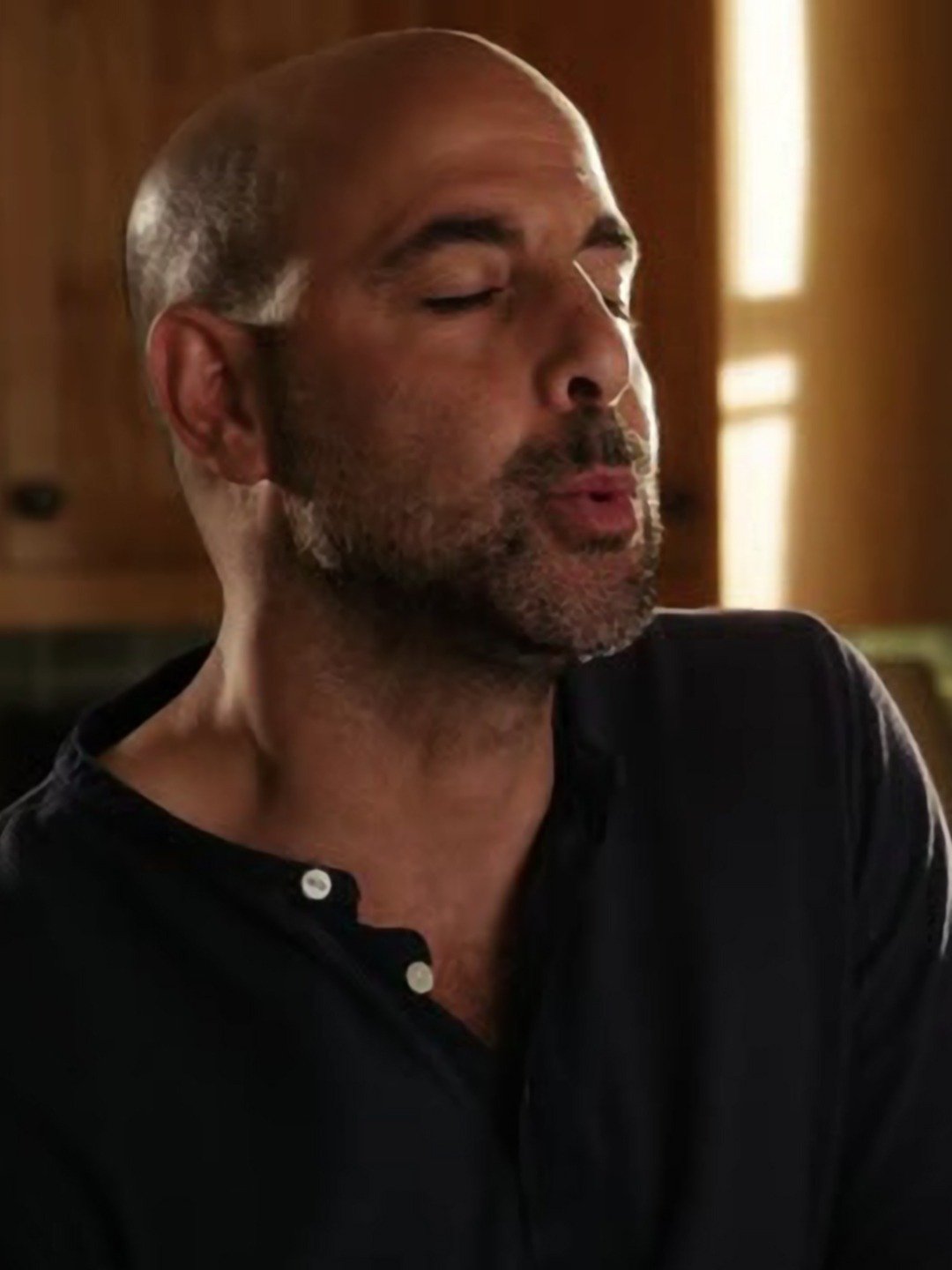 Robin Holzhauer's Instagram, Twitter & Facebook on IDCrawl