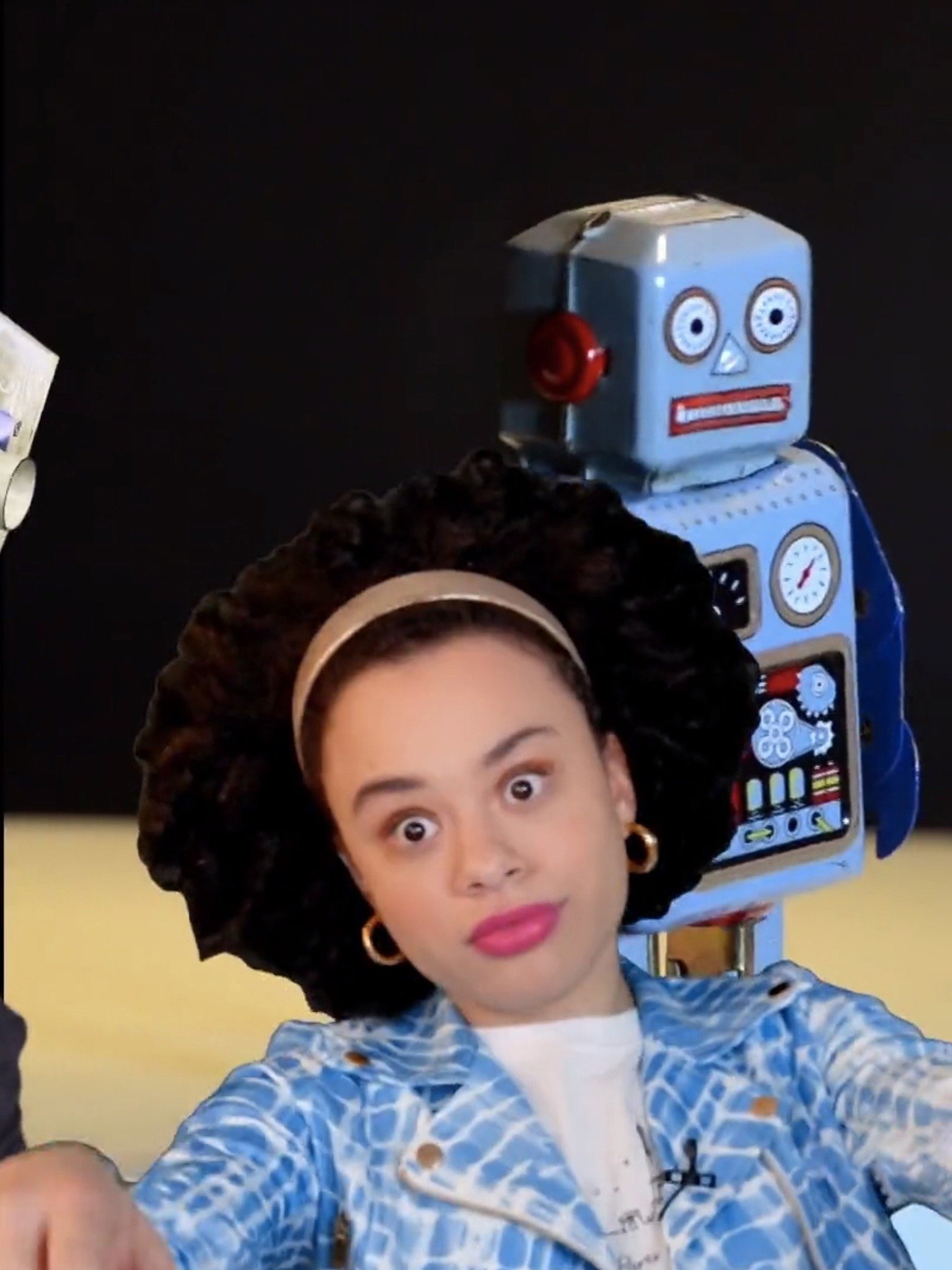 Robots Love Cereal! Pictures - Rotten Tomatoes