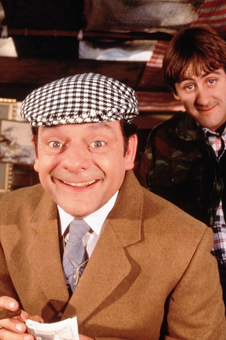 To Hull and Back Pictures - Rotten Tomatoes