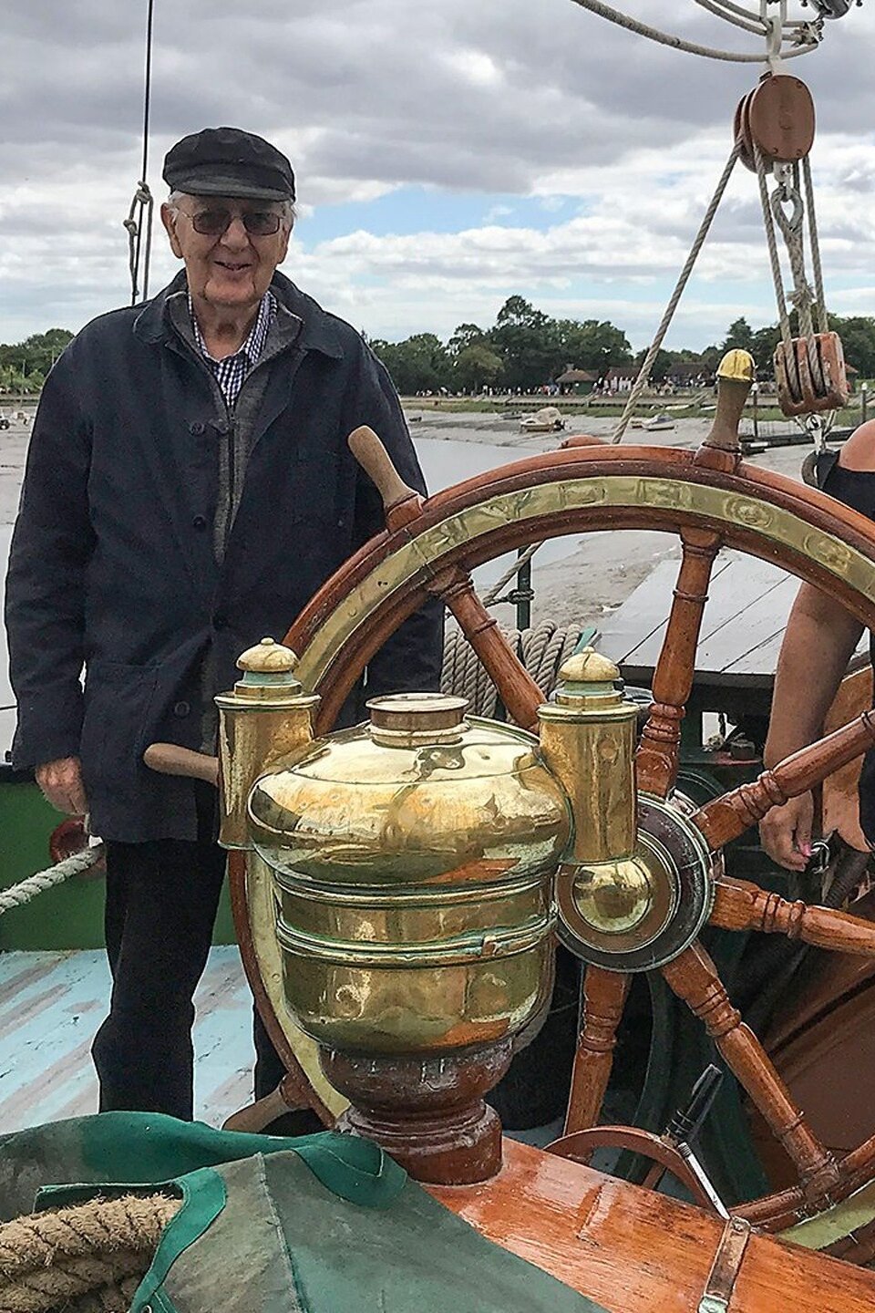 Smith Pictures - Rotten Tomatoes