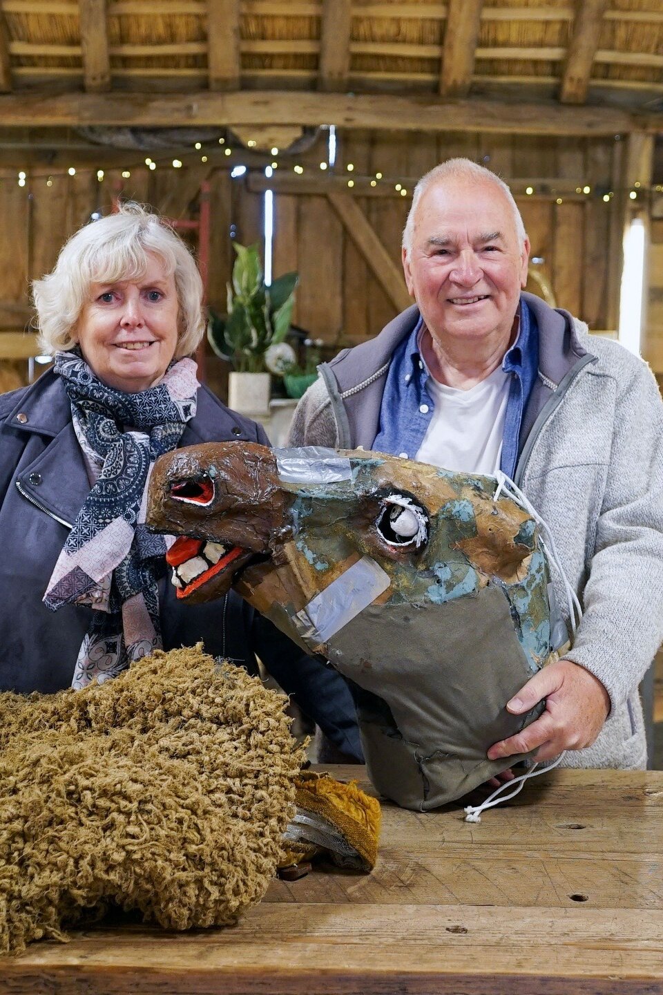 Wedding Rings, Dobbin the Pantomime Horse, Dreadnought Guitar Pictures - Rotten Tomatoes