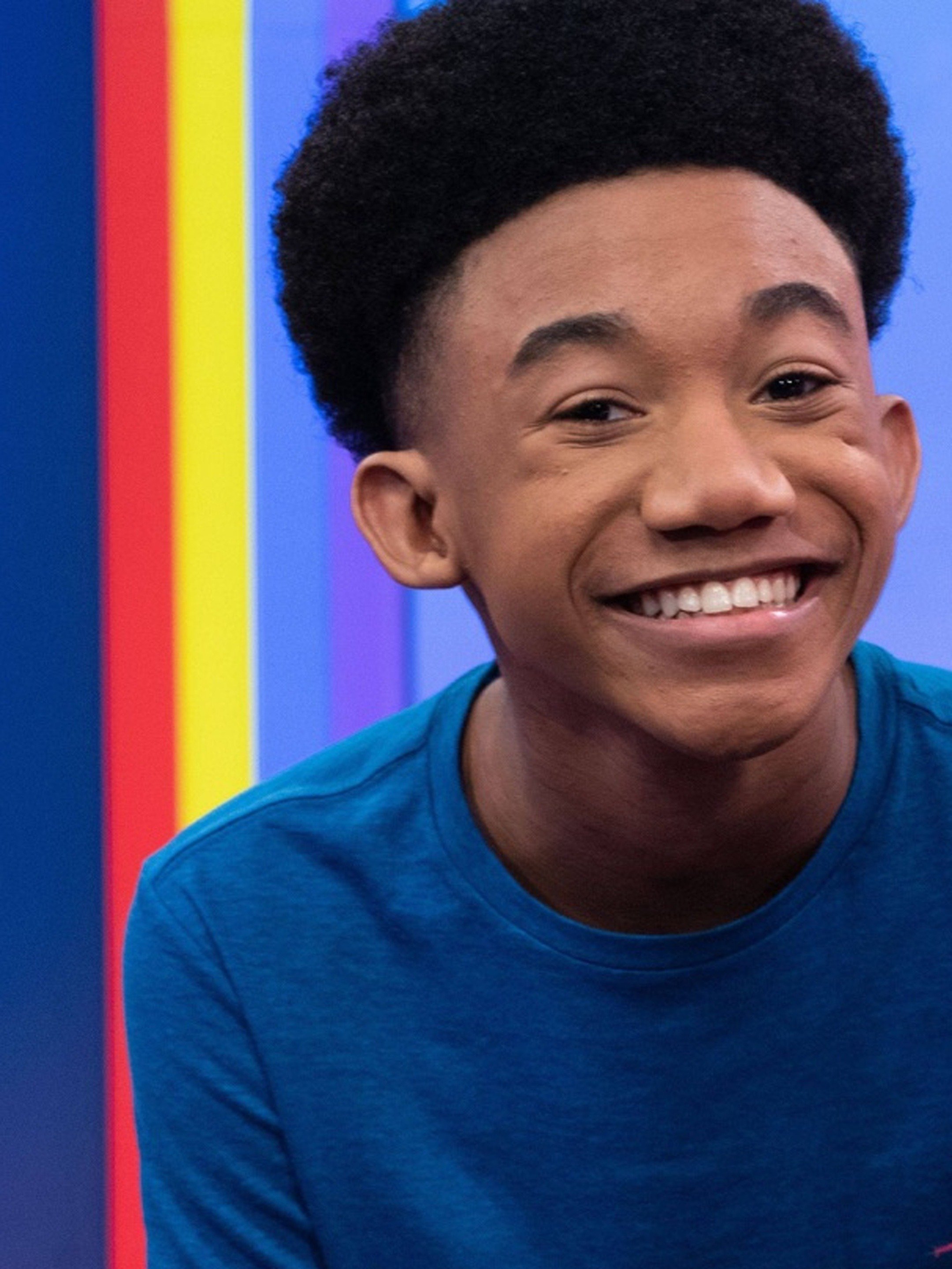 Big Bird; Kelvin Dukes Pictures - Rotten Tomatoes