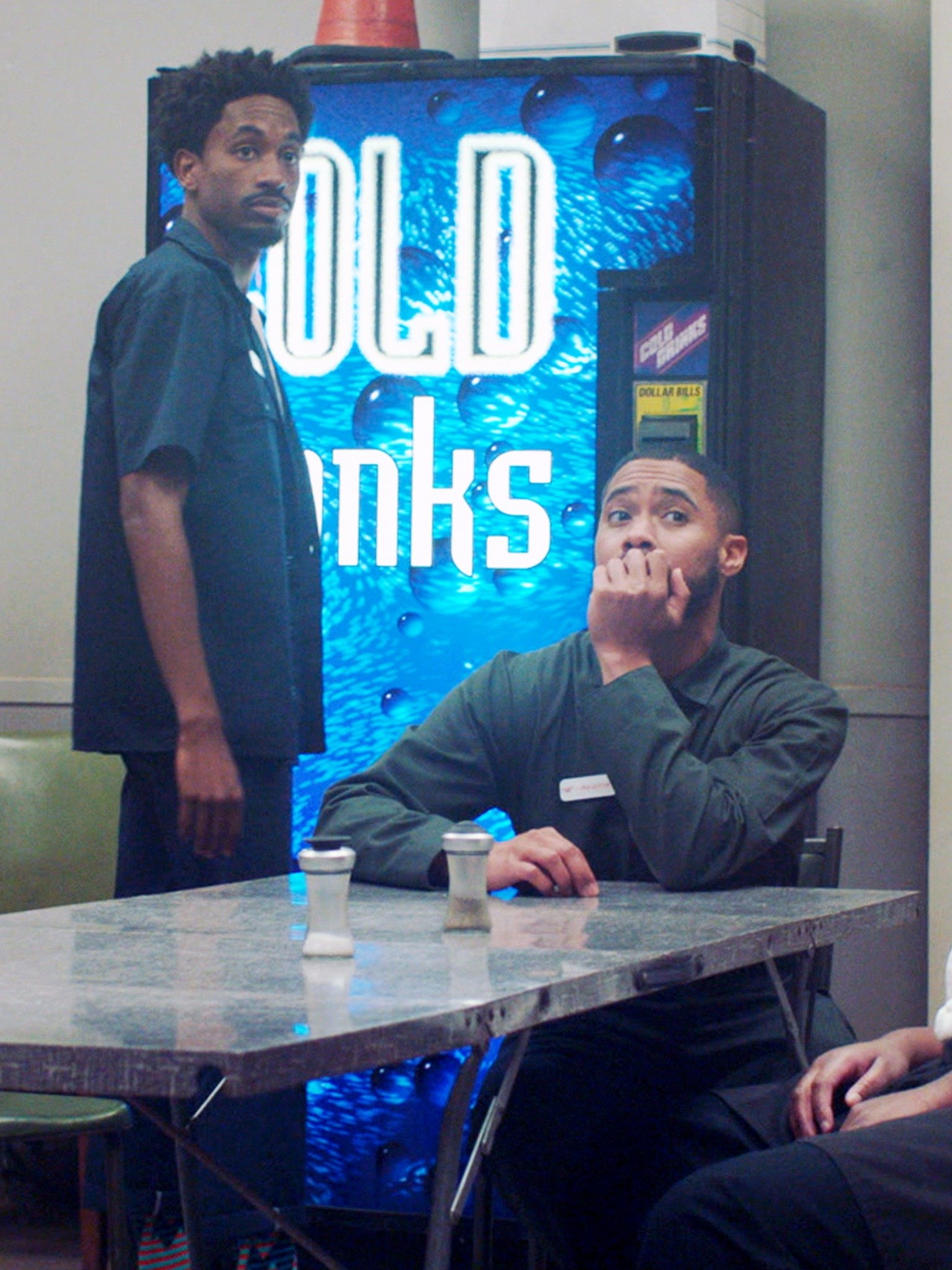 Bad Hang Pictures - Rotten Tomatoes