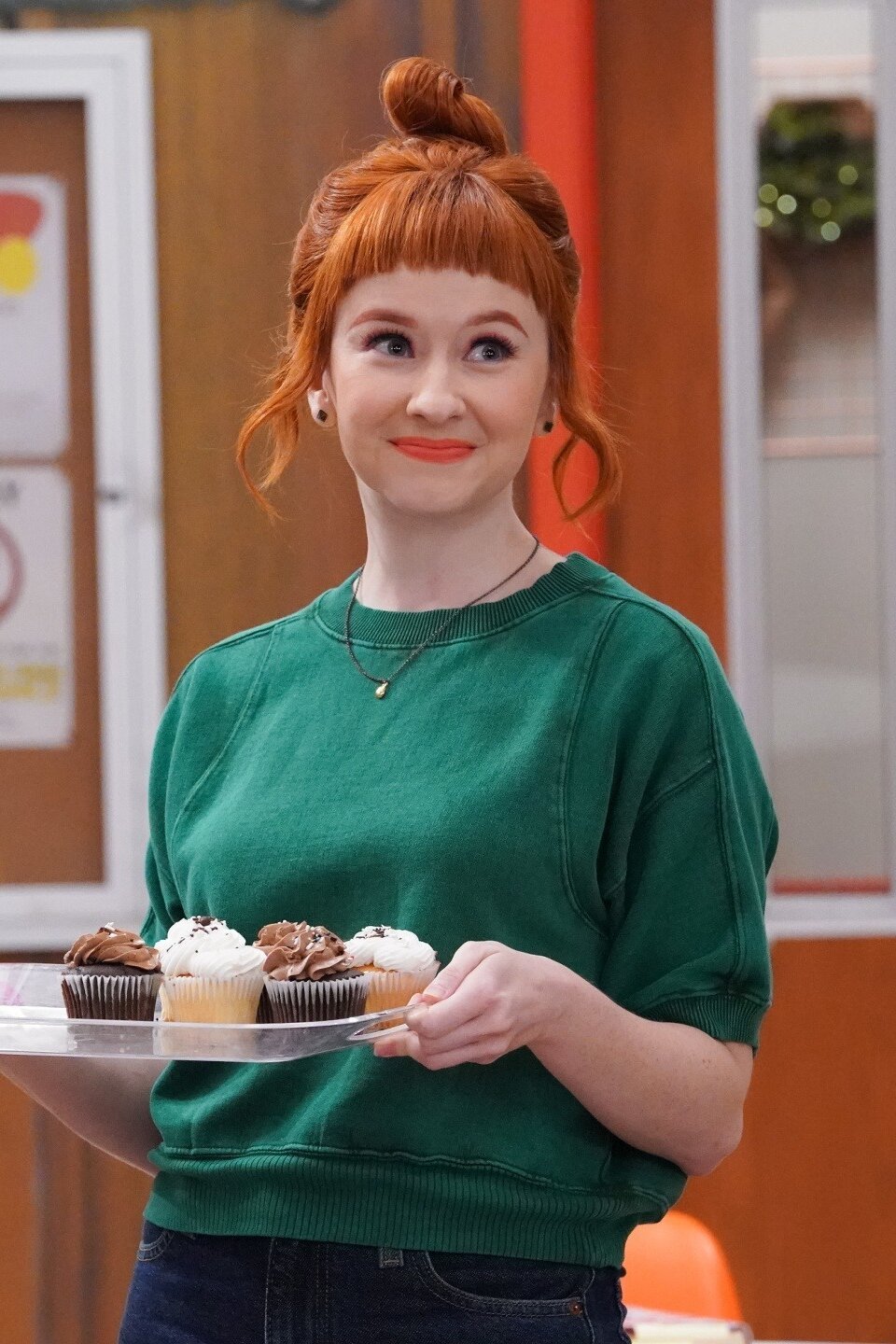 Vicky's Best Friend Pictures - Rotten Tomatoes