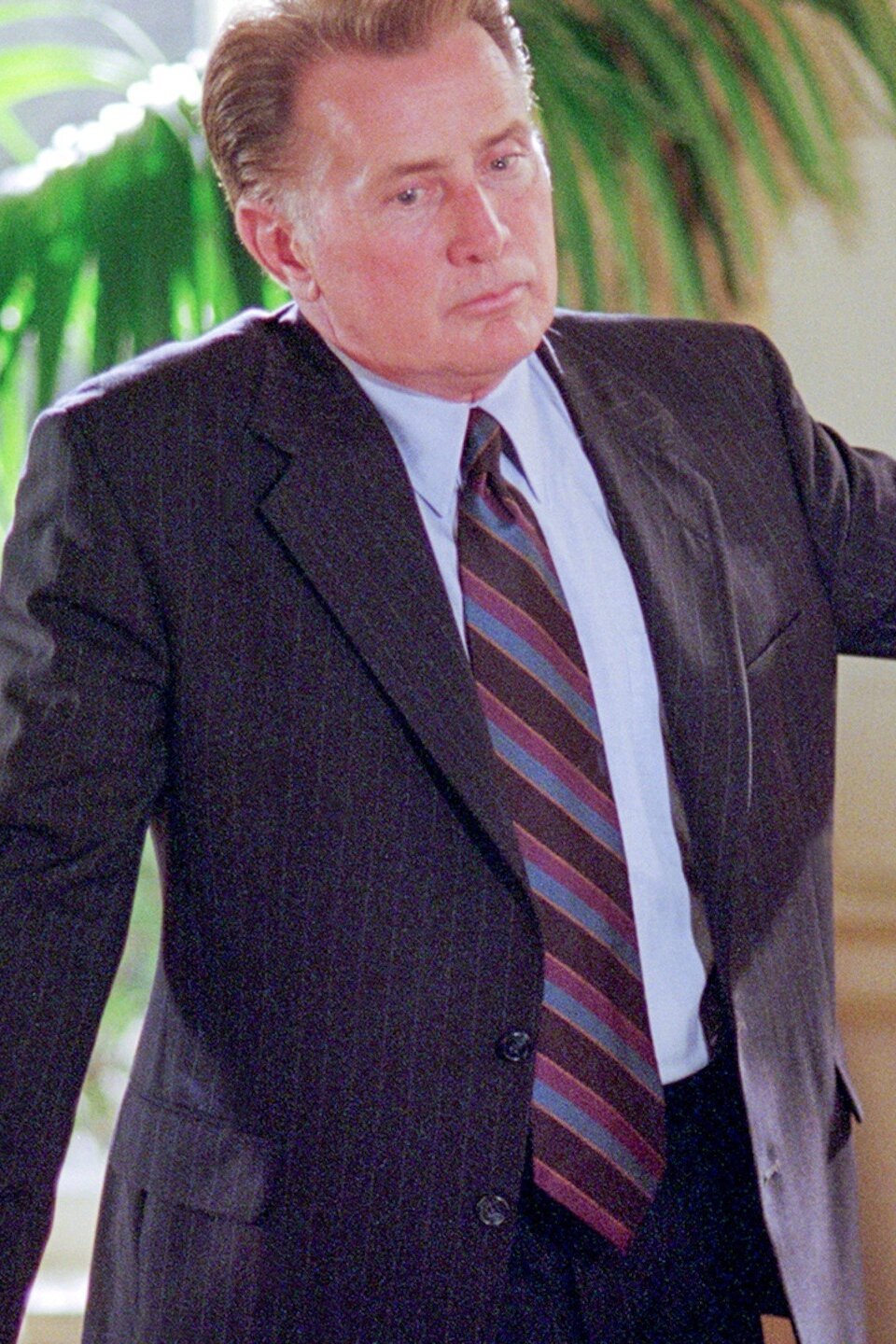 The Women of Qumar Pictures - Rotten Tomatoes