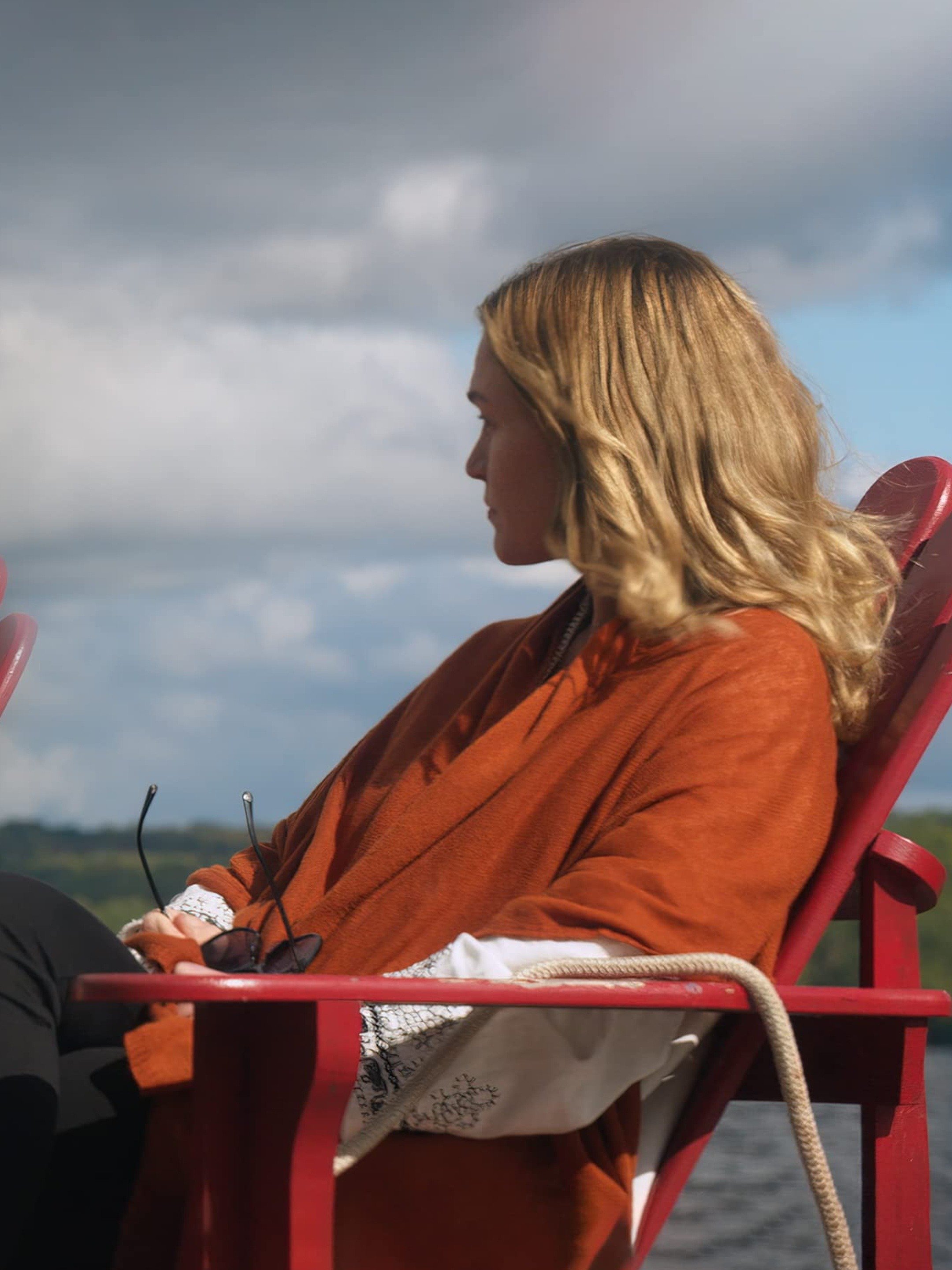 Trust Issues Pictures - Rotten Tomatoes