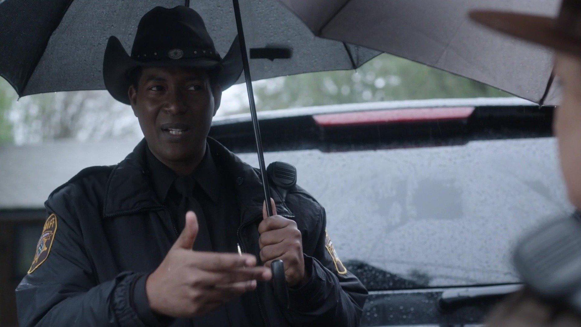 Resident Alien: Season 2 Episode 9 Clip - The Hawthornes Try Couples ...