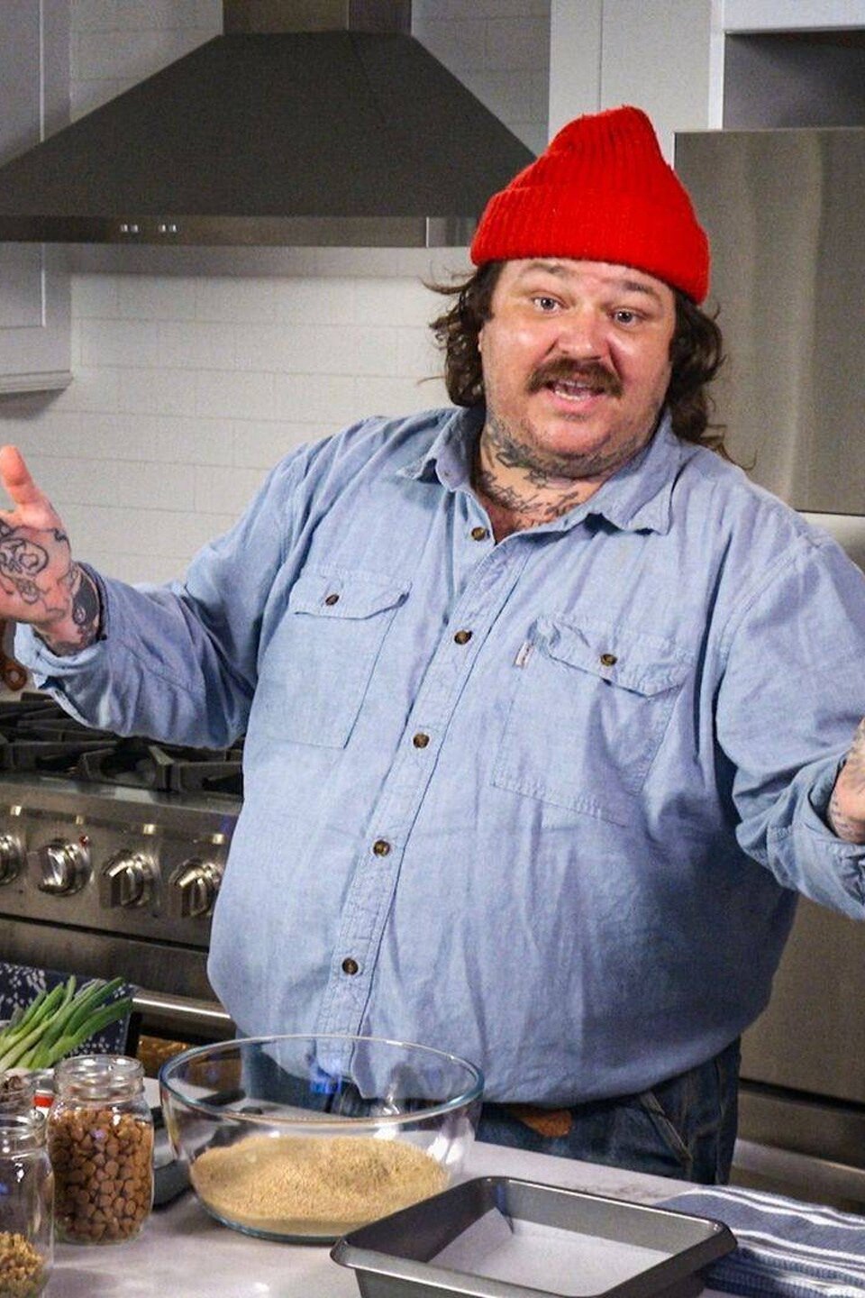 Selena + Matty Matheson Pictures - Rotten Tomatoes