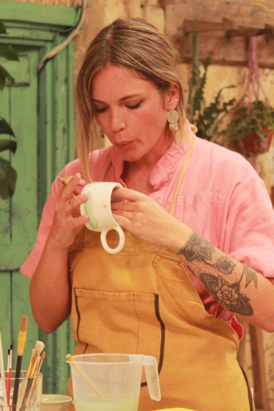 Birthday Tea Set and Handleless Jug Pictures - Rotten Tomatoes