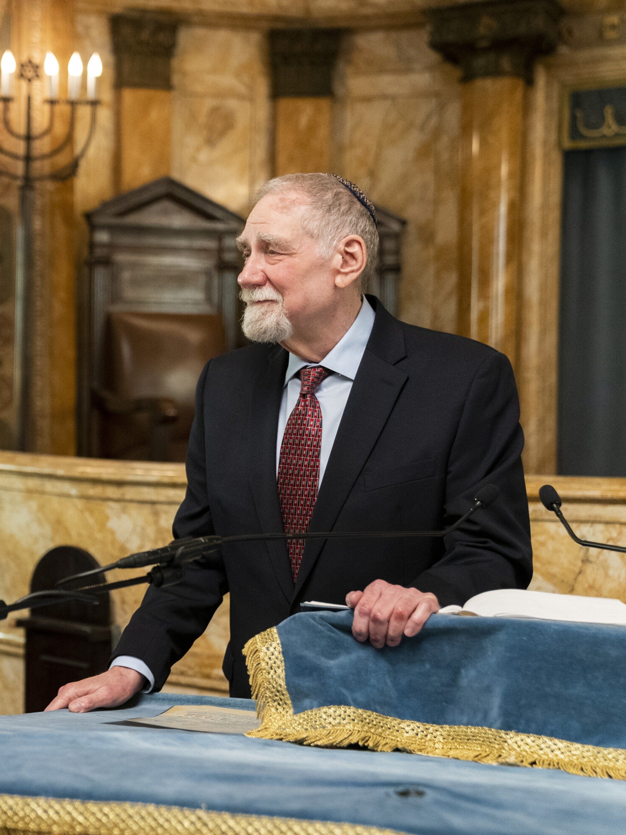 Never Again Pictures - Rotten Tomatoes