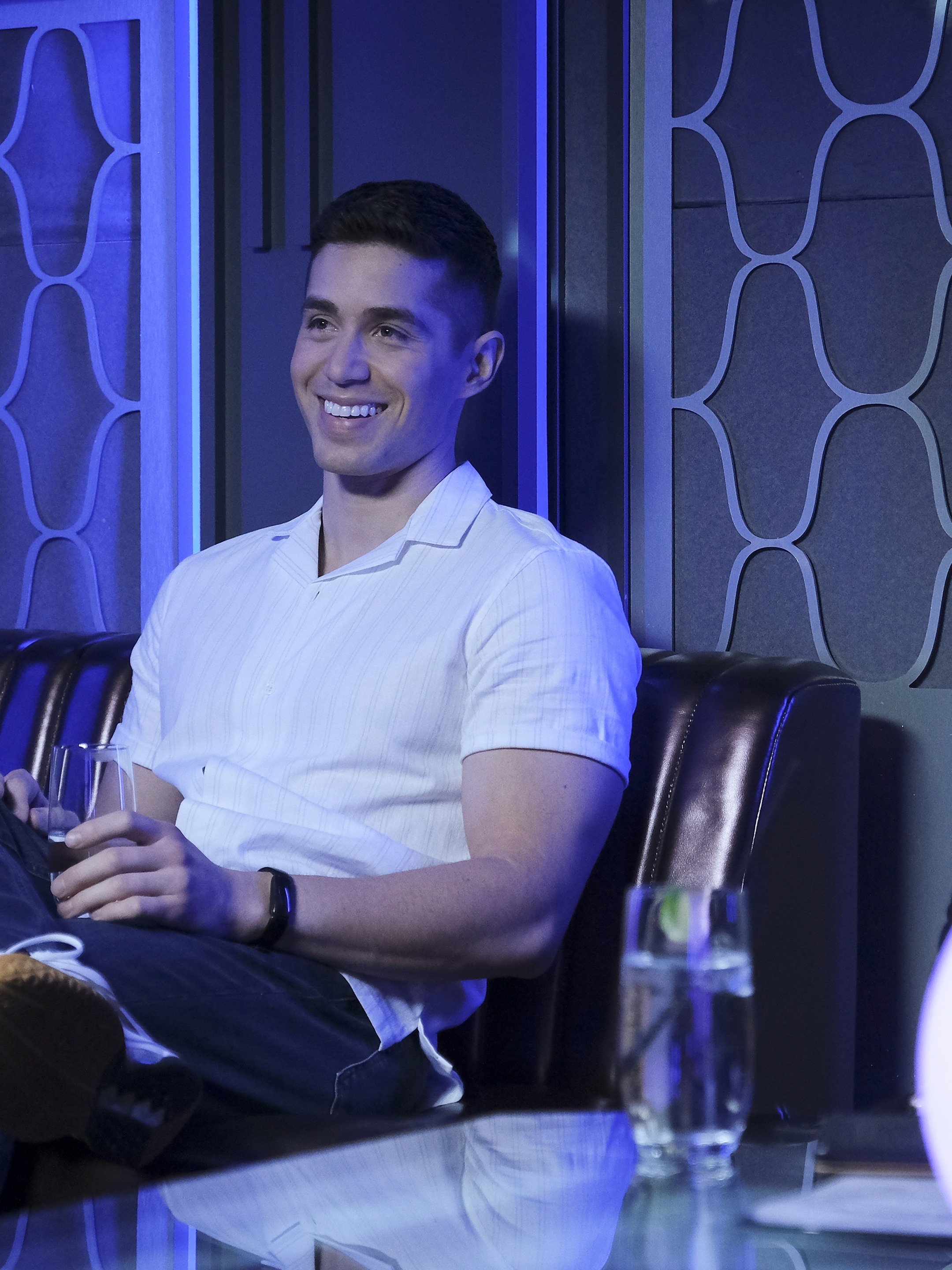 Half Measures Pictures - Rotten Tomatoes