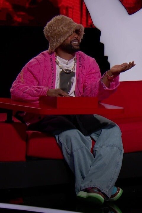 Sterling and Madison Beer IV Pictures - Rotten Tomatoes