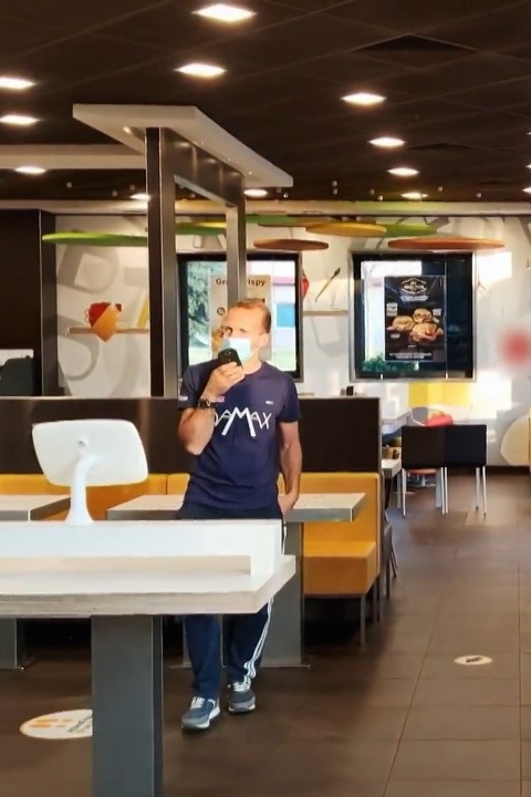 Fast Food Frenzy Pictures - Rotten Tomatoes