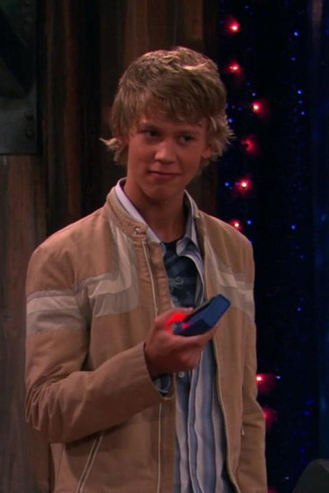 Austin Butler In Icarly