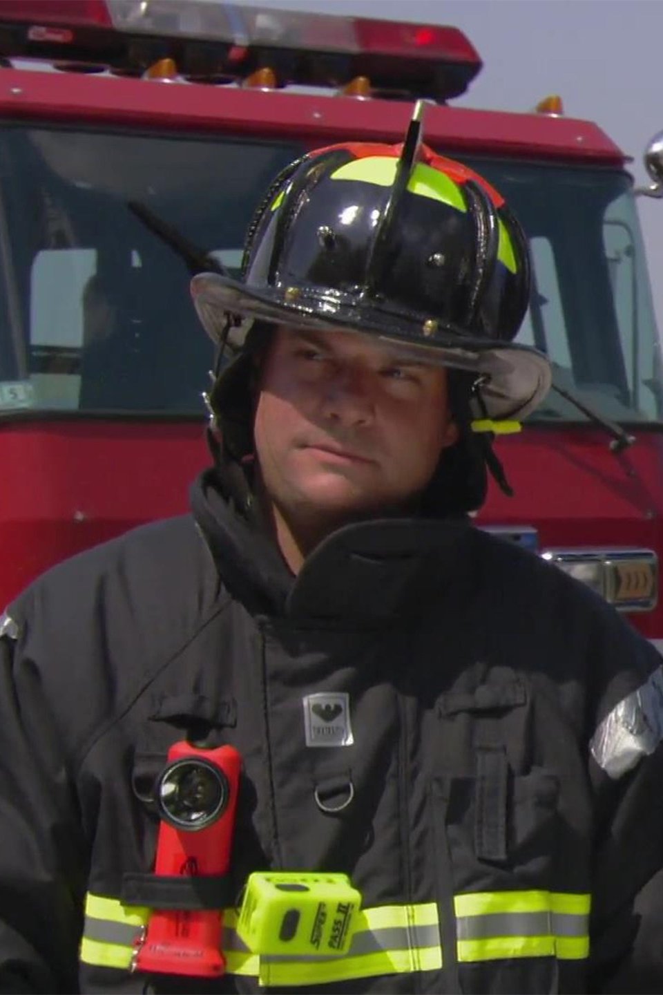 Dry Ice Bomb Pictures - Rotten Tomatoes