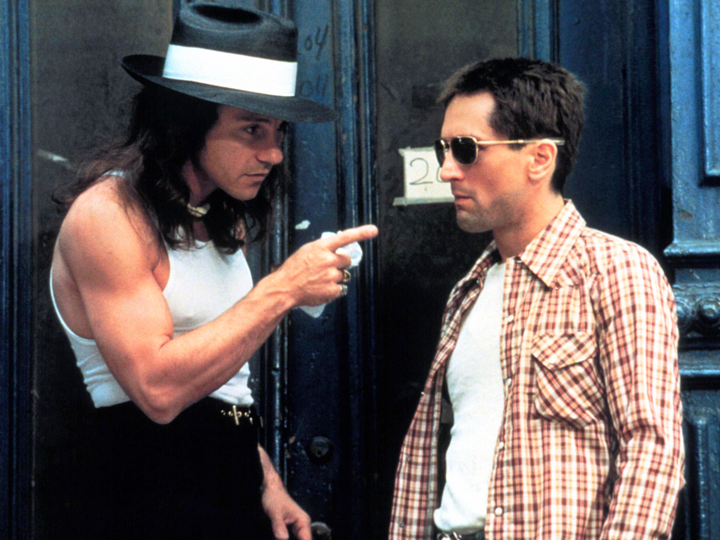 Taxi Driver: Trailer 1 - Trailers & Videos - Rotten Tomatoes