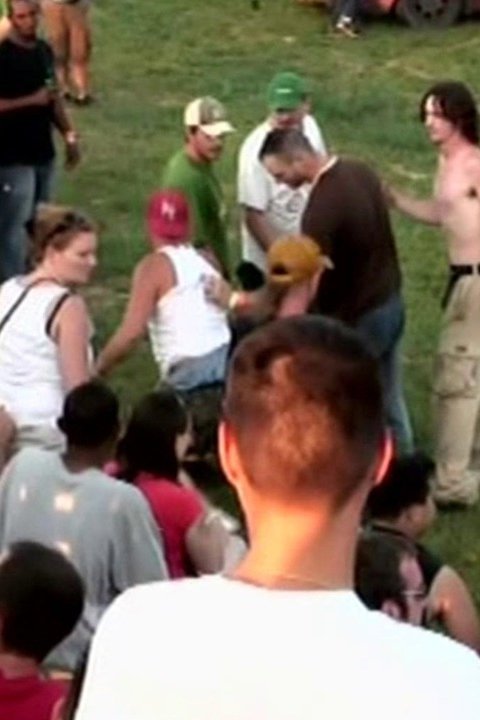 World's Dumbest Brawlers Pictures - Rotten Tomatoes