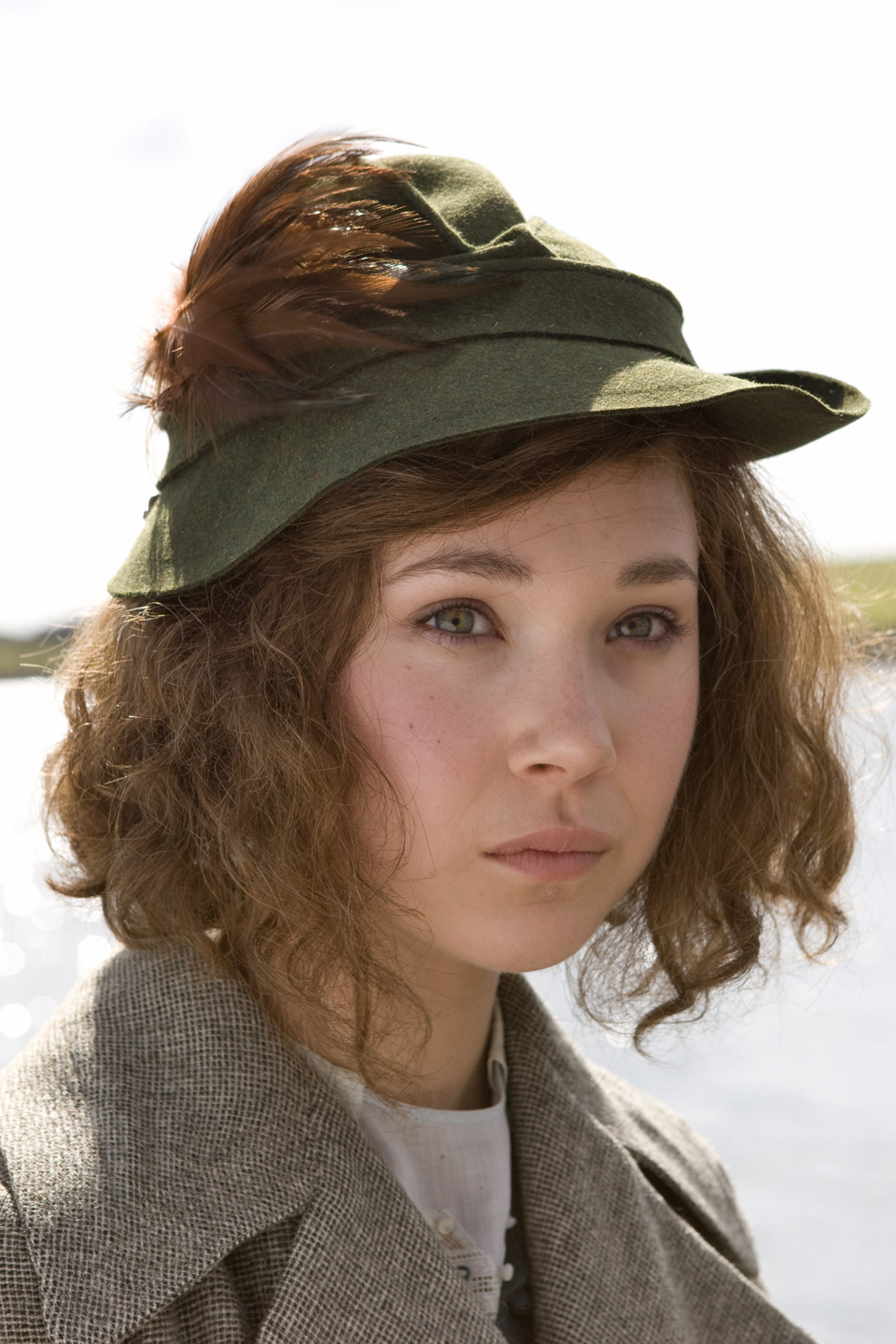 Juno Temple Cracks Telegraph