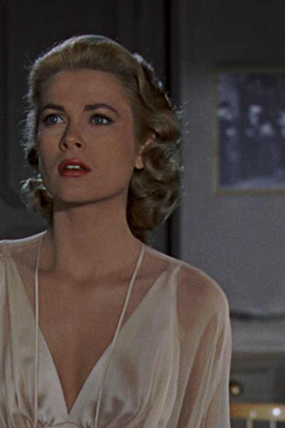 Rear Window: Official Clip - Sneaking into the Apartment - Trailers ...