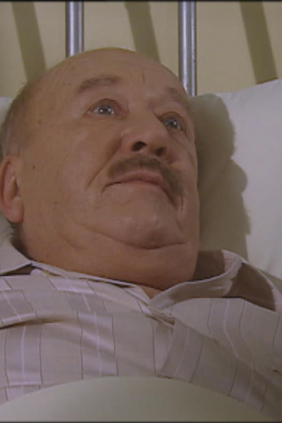 Off the Rails Pictures - Rotten Tomatoes