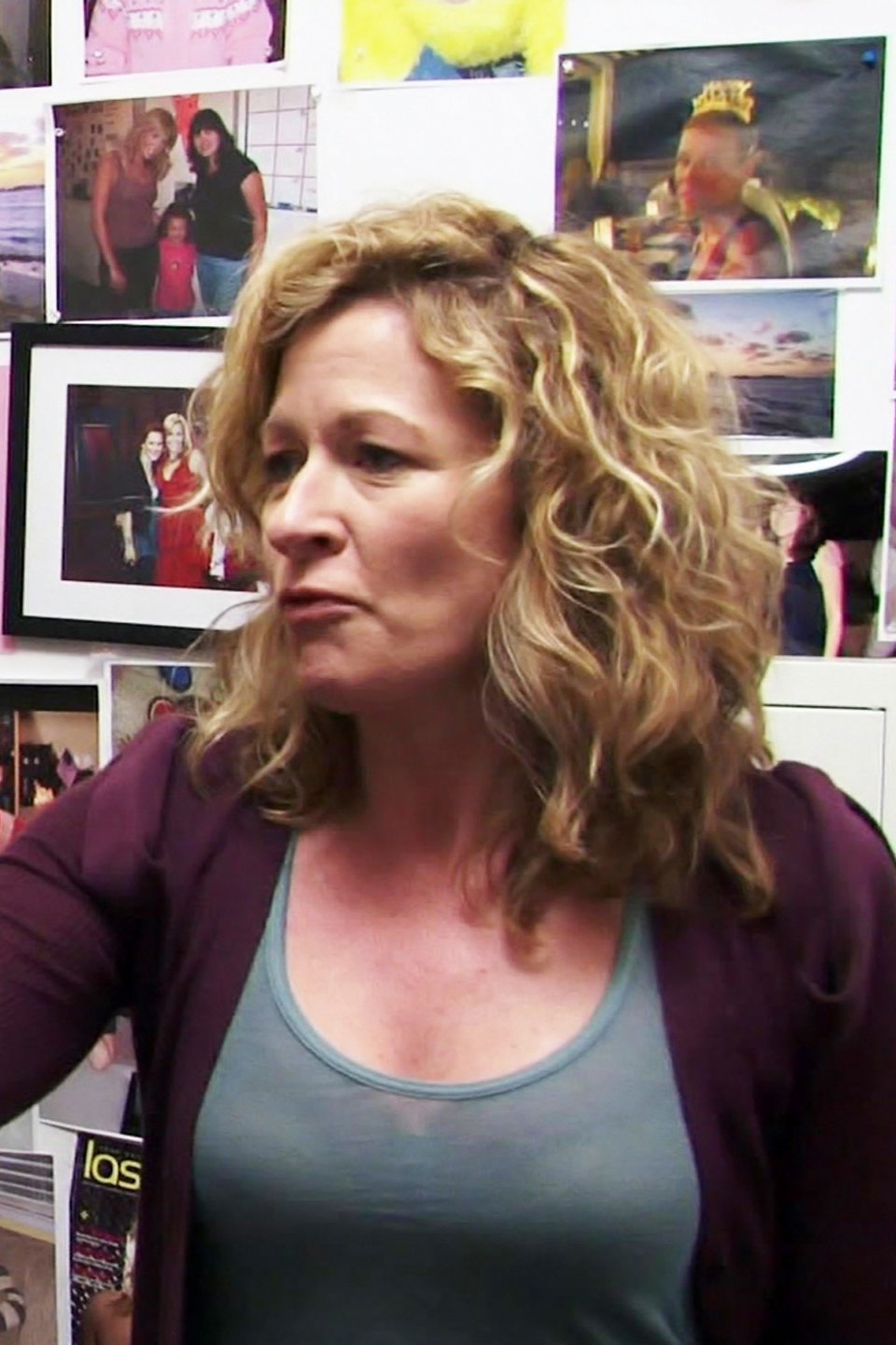 Flush-gate Pictures - Rotten Tomatoes