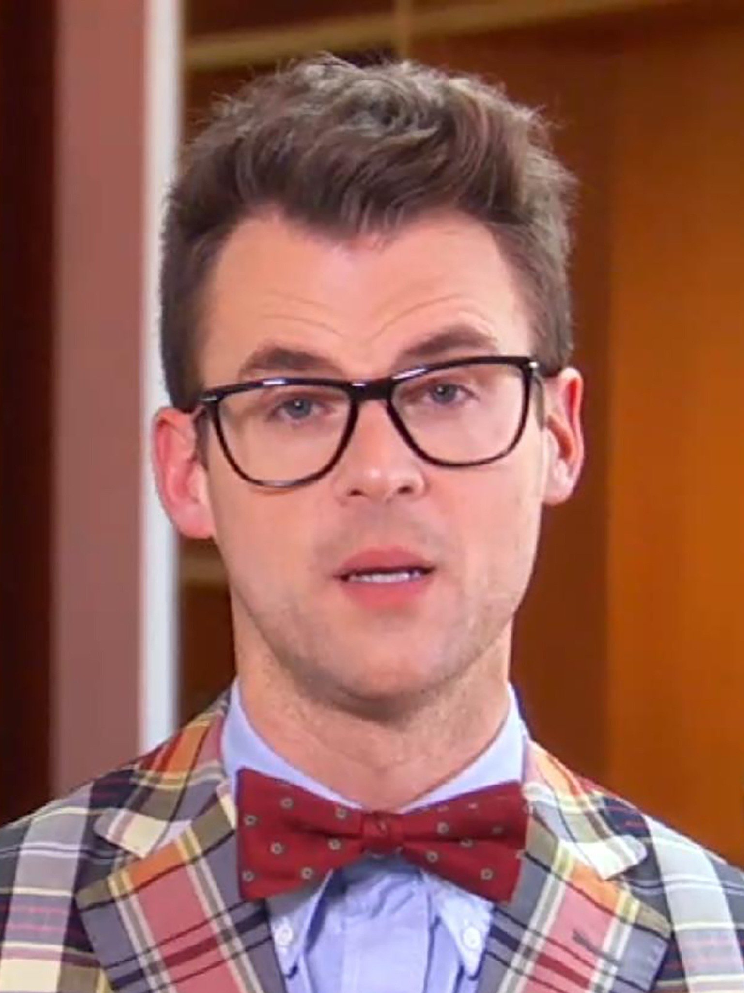 Broken Promises Pictures - Rotten Tomatoes