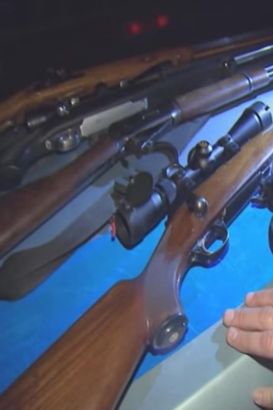 Chases, Guns and Cars Pictures - Rotten Tomatoes