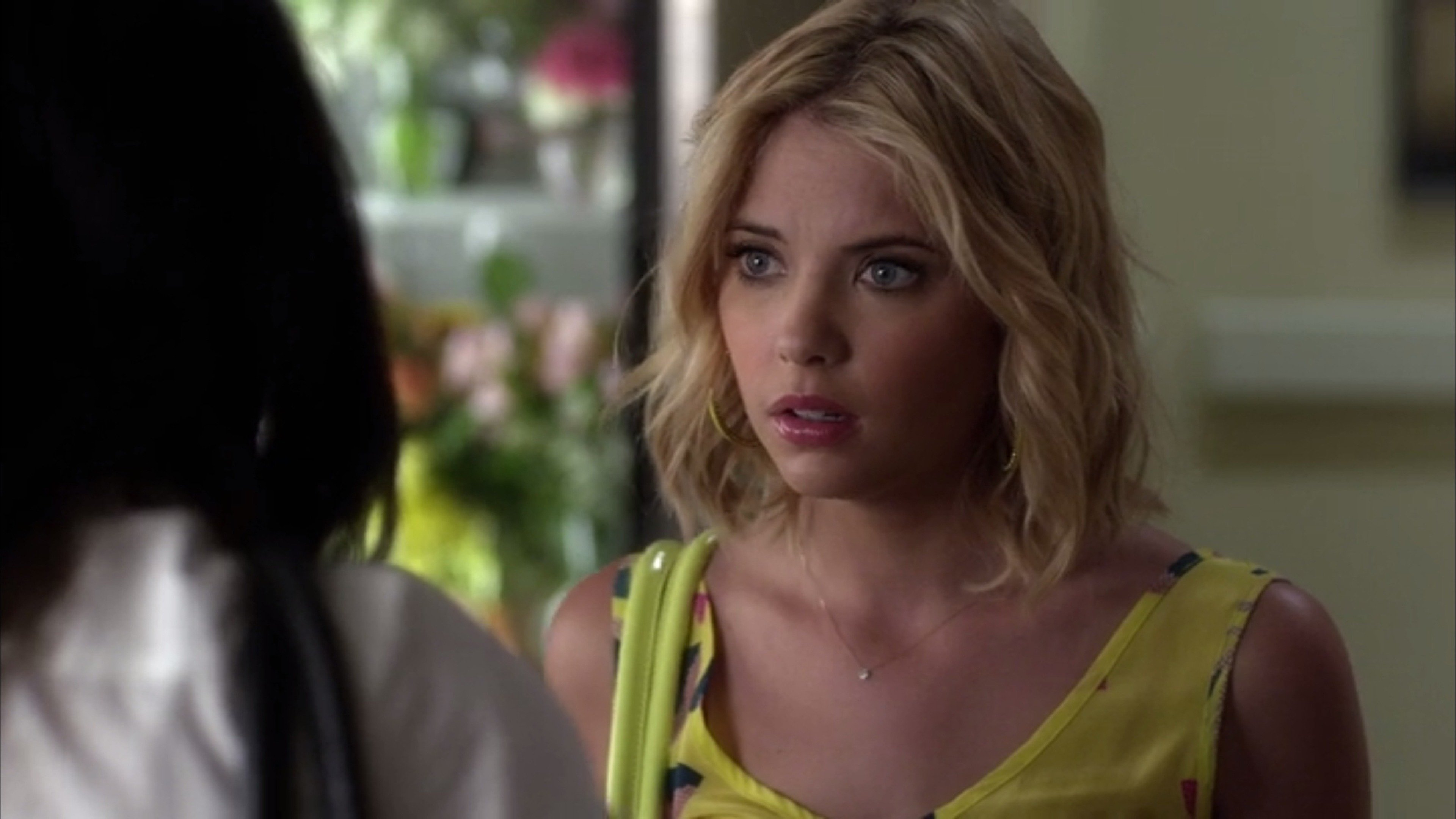 Hanna Pretty Little Liars Hair Season 3