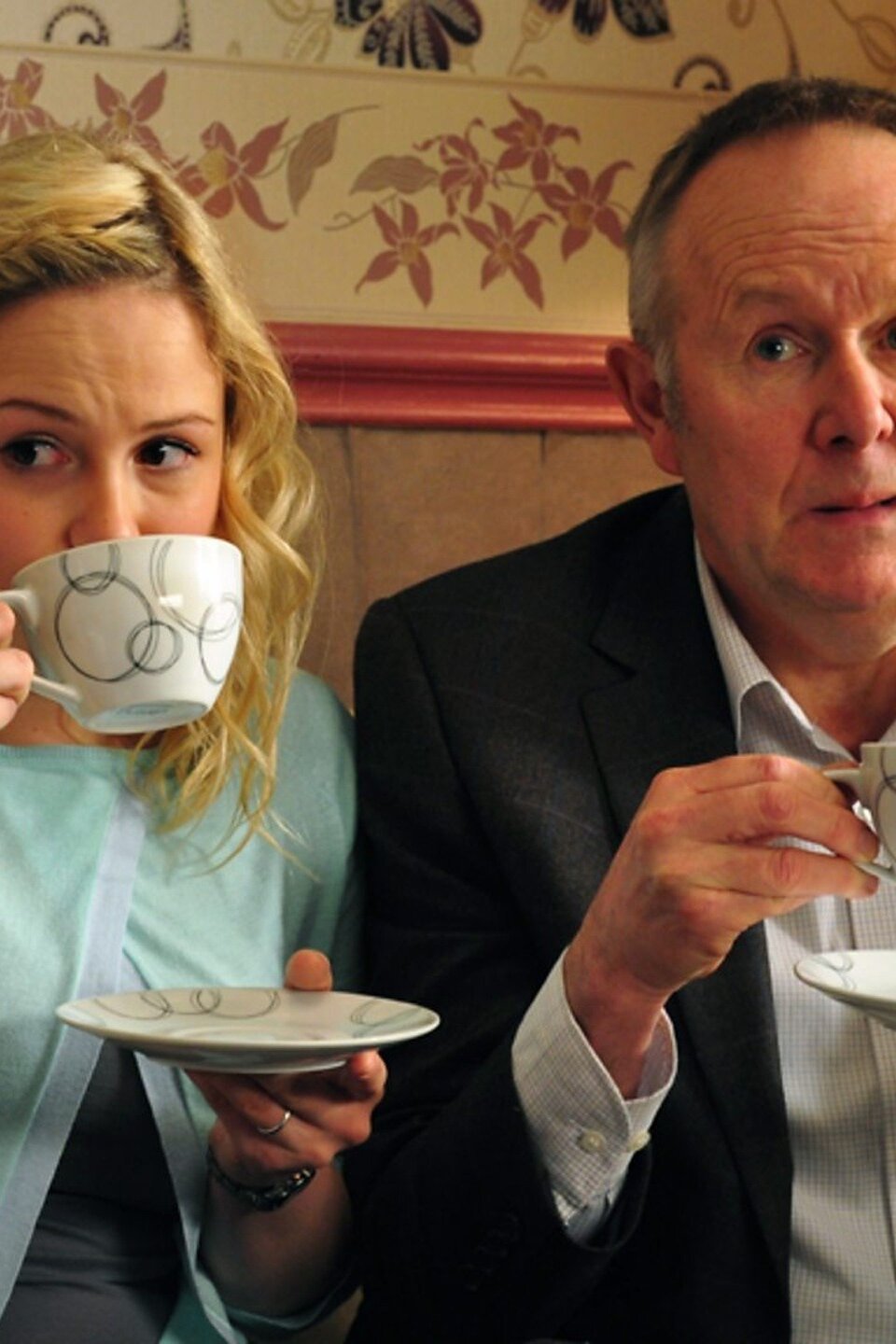 Dressing up Fancy Pictures - Rotten Tomatoes