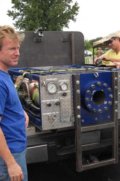 Rocket-Powered Pickup Pictures - Rotten Tomatoes