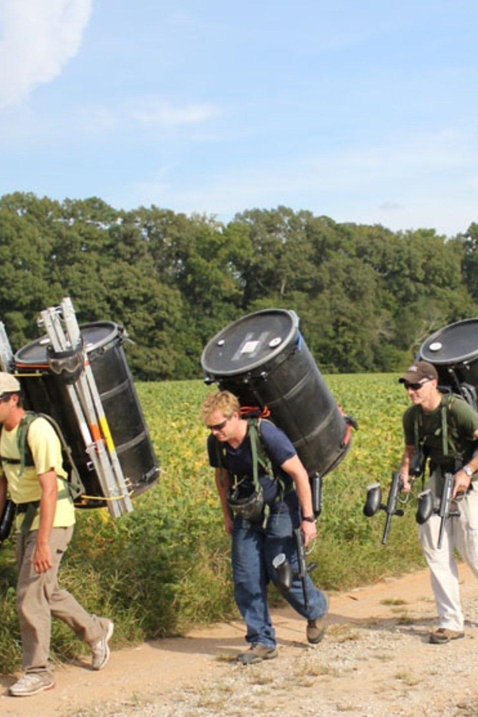 Doomsday Bug-Out Bunker Pictures - Rotten Tomatoes