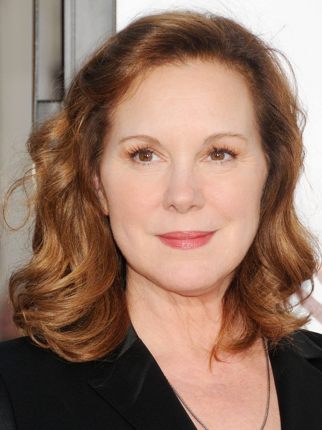 Elizabeth Perkins | Fandango Perú