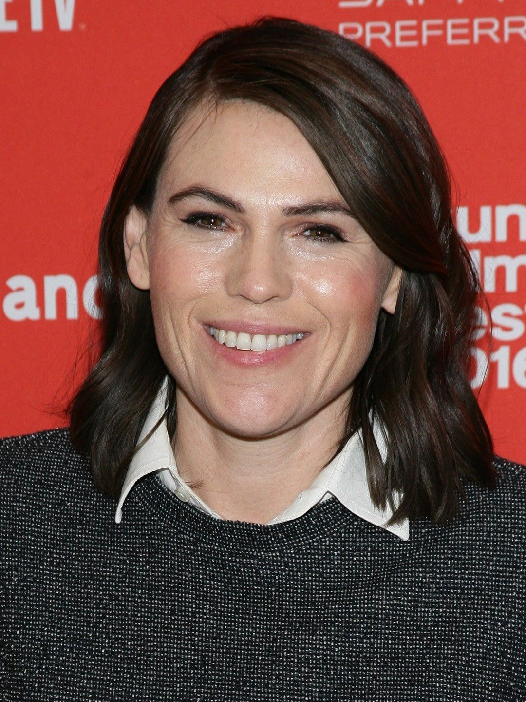 Housebroken: Season 1 - Rotten Tomatoes